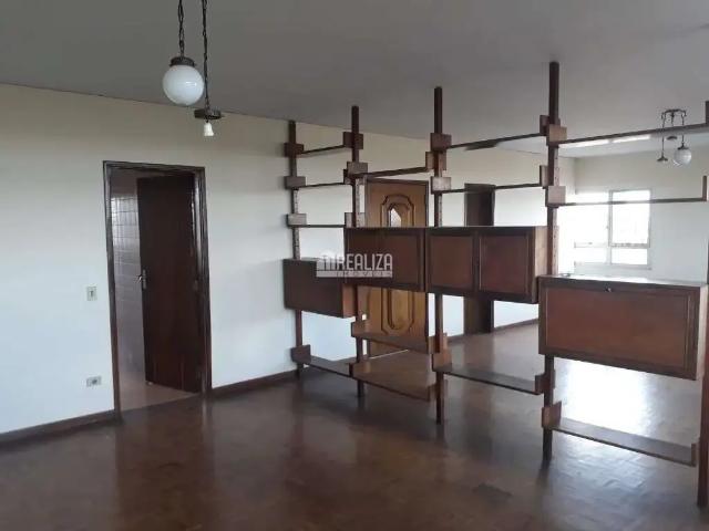 Apartamento para Venda em Uberaba/MG Estados Unidos 4 Quartos