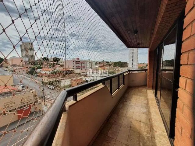Apartamento para Venda em Uberaba/MG Estados Unidos 4 Quartos