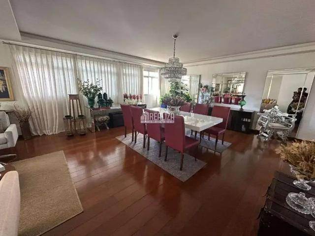 Apartamento para Venda em Uberaba/MG Estados Unidos 4 Quartos