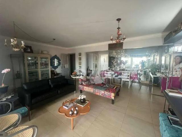 Apartamento para Venda em Uberaba/MG Estados Unidos 3 Quartos