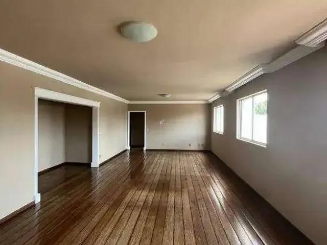 Apartamento para Venda em Uberaba/MG Nossa Senhora da Abadia 5 Quartos