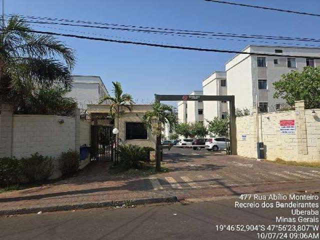 Apartamento para Venda em Uberaba/MG Recreio dos Bandeirantes 2 Quartos