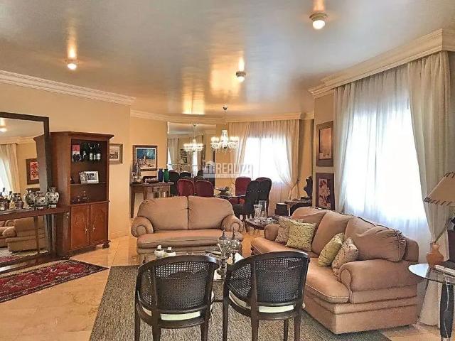 Apartamento para Venda em Uberaba/MG São Benedito 4 Quartos