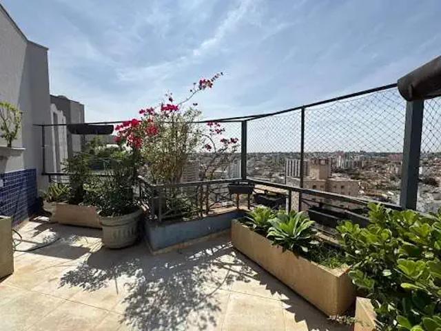 Apartamento para Venda em Uberaba/MG São Sebastião 5 Quartos