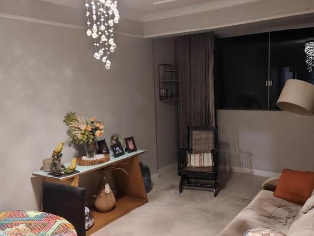 Apartamento para Venda em Uberlândia/MG 4 Dorm. 200 m2 Área Útil