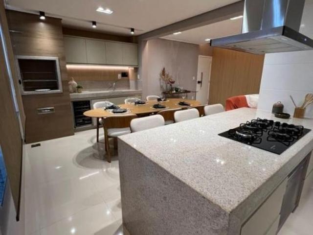Apartamento para Venda em Uberlândia/MG 3 Dorm. 109 m2 Área Útil