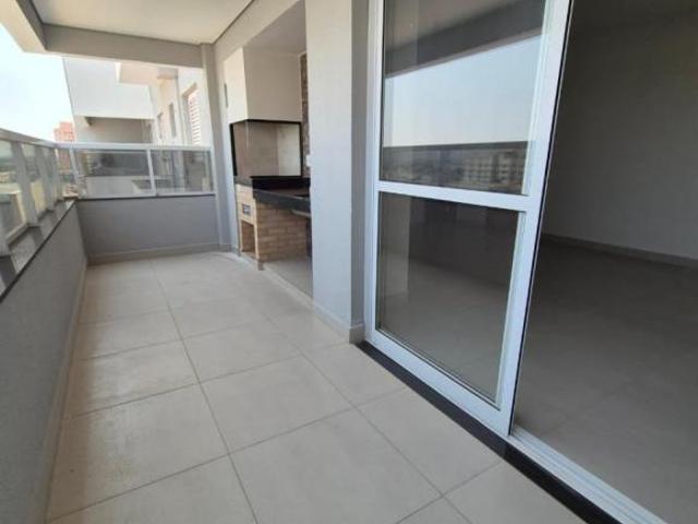 Apartamento para Venda em Uberlândia/MG 3 Dorm. 110 m2 Área Útil