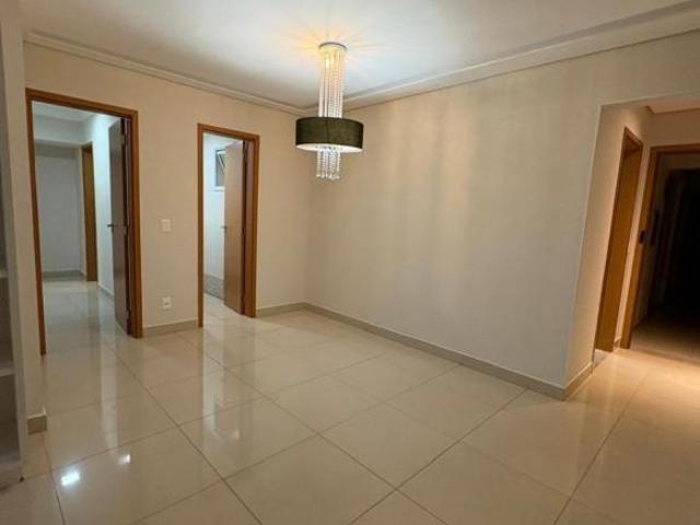 Apartamento para Venda em Uberlândia/MG 3 Dorm. 125 m2 Área Útil