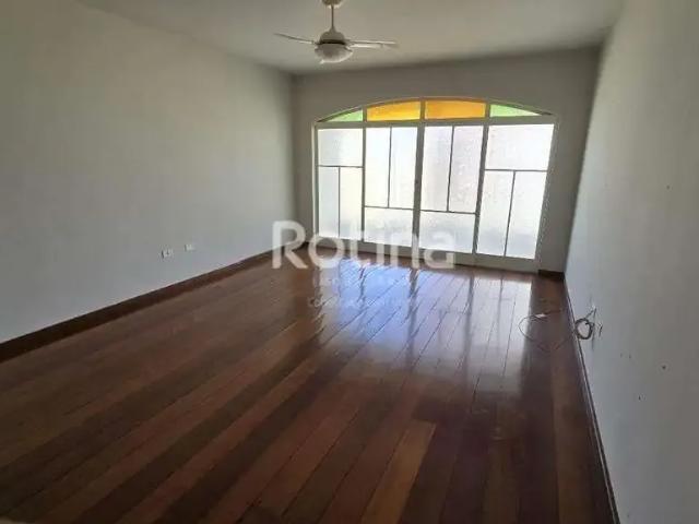 Apartamento para Venda em Uberlândia/MG Tabajaras 4 Quartos