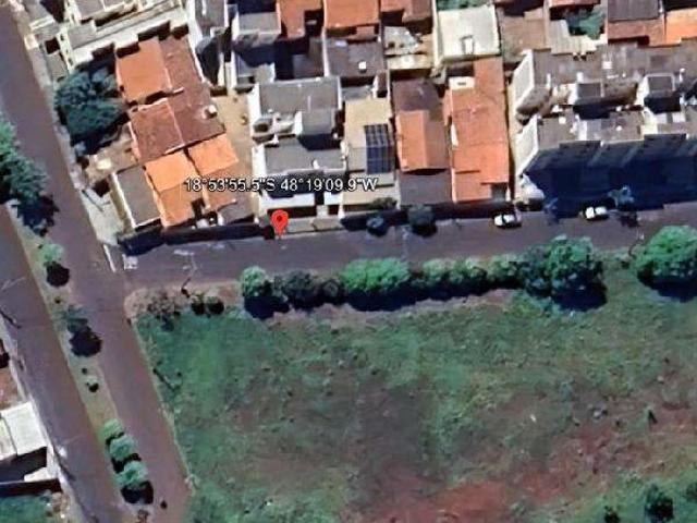 Apartamento para Venda em Uberlândia/MG Taiaman 2 Quartos