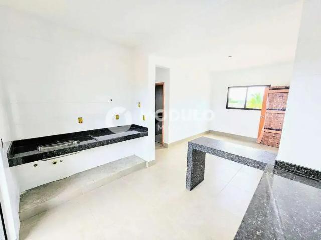 Apartamento para Venda em Uberlândia/MG Tubalina 2 Quartos