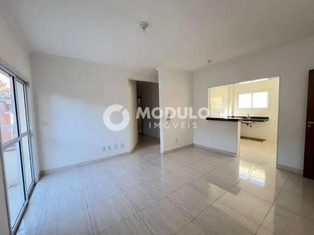 Apartamento para Venda em Uberlândia/MG Tubalina 3 Quartos