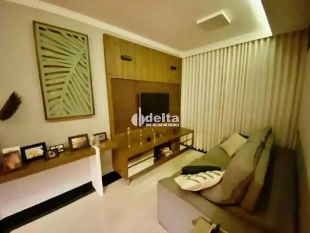 Apartamento para Venda em Uberlândia/MG Tubalina 3 Quartos