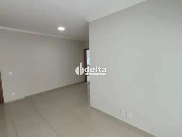 Apartamento para Venda em Uberlândia/MG Tubalina 3 Quartos