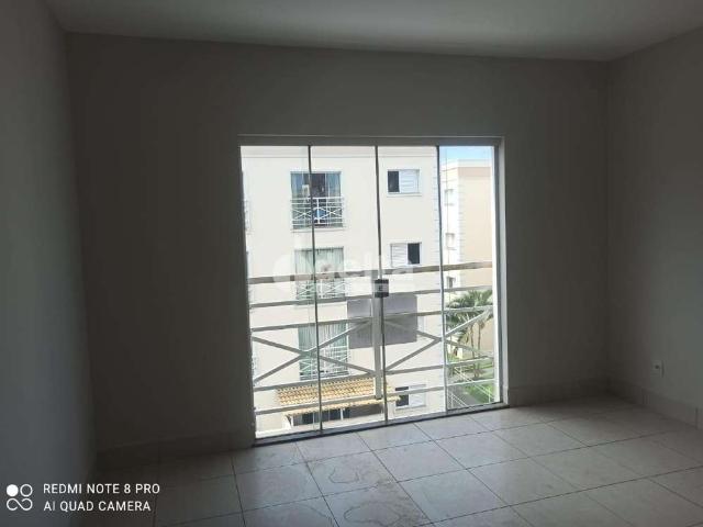 Apartamento para Venda em Uberlândia/MG Tubalina 3 Quartos