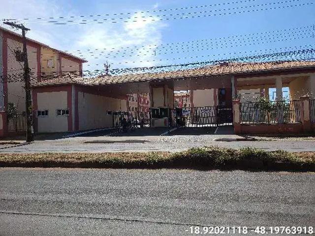 Apartamento para Venda em Uberlândia/MG Conjunto Alvorada 2 Quartos