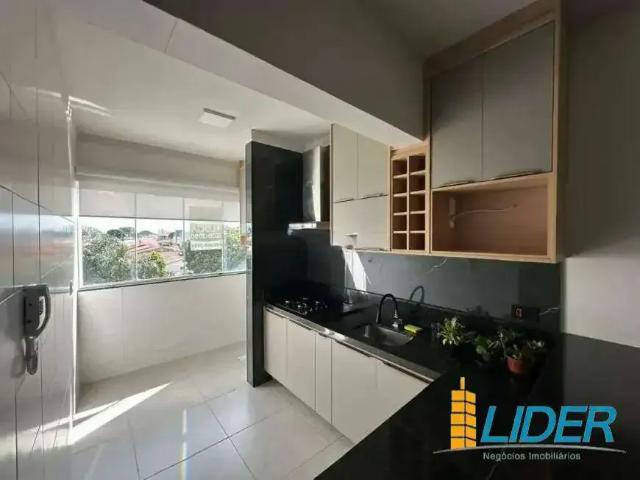 Apartamento para Venda em Uberlândia/MG Conjunto Segismundo Pereira 2 Quartos