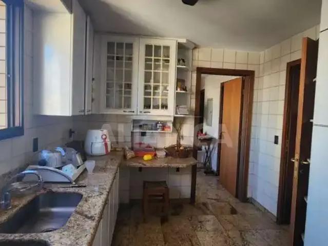 Apartamento para Venda em Uberlândia/MG Fundinho 4 Quartos