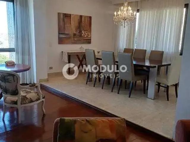 Apartamento para Venda em Uberlândia/MG Fundinho 4 Quartos