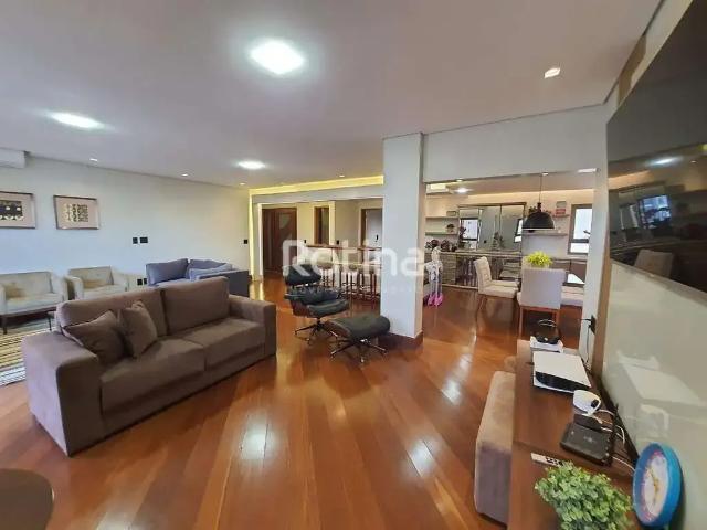 Apartamento para Venda em Uberlândia/MG Fundinho 4 Quartos