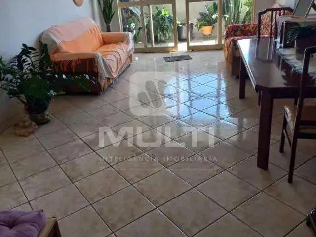 Apartamento para Venda em Uberlândia/MG Fundinho 4 Quartos