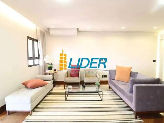 Apartamento para Venda em Uberlândia/MG Fundinho 5 Quartos
