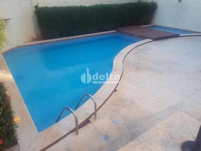 Apartamento para Venda em Uberlândia/MG Fundinho 3 Quartos