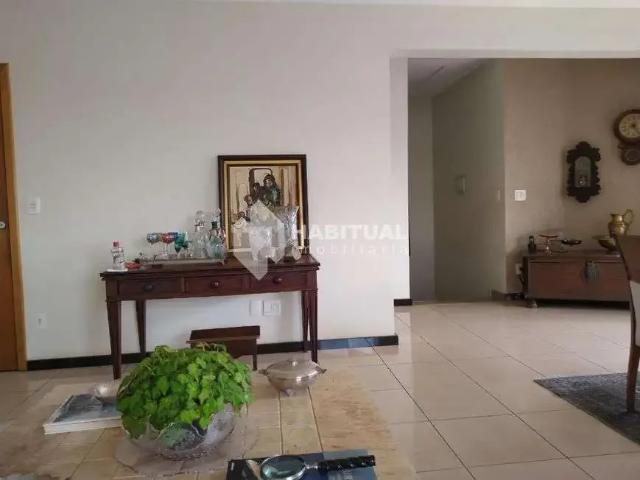 Apartamento para Venda em Uberlândia/MG Jardim Colina 4 Quartos