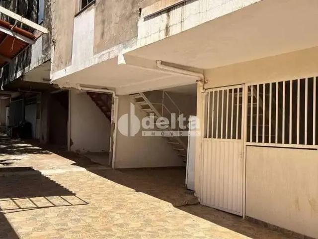 Apartamento para Venda em Uberlândia/MG Jardim Brasília 32 Quartos