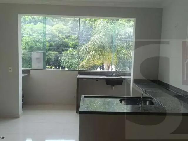 Apartamento para Venda em Uberlândia/MG Laranjeiras 2 Quartos