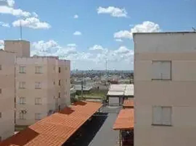 Apartamento para Venda em Uberlândia/MG Laranjeiras 2 Quartos
