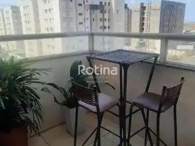 Apartamento para Venda em Uberlândia/MG Laranjeiras 2 Quartos