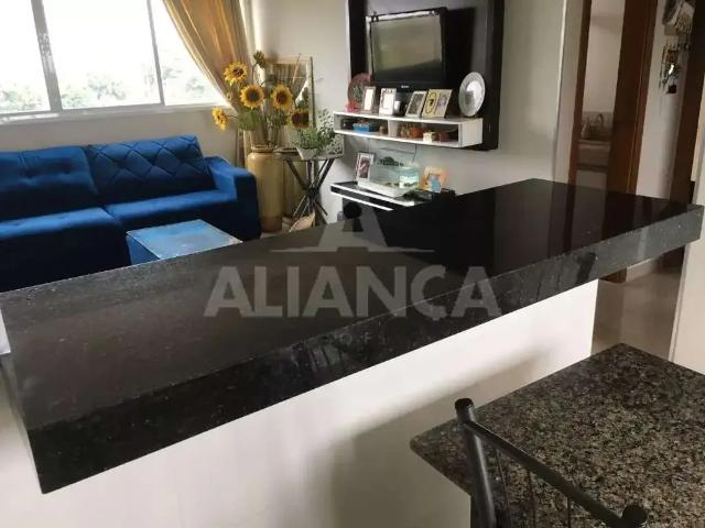 Apartamento para Venda em Uberlândia/MG Laranjeiras 2 Quartos