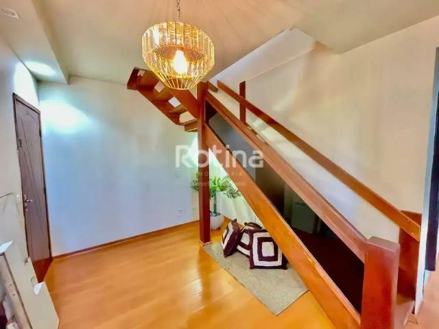 Apartamento para Venda em Uberlândia/MG Marta Helena 3 Quartos