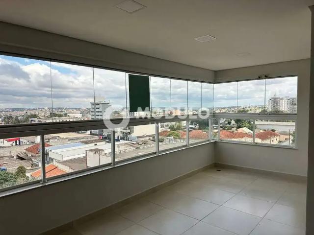 Apartamento para Venda em Uberlândia/MG Martins 3 Quartos
