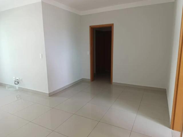 Apartamento para Venda em Uberlândia/MG Nossa Senhora Aparecida 3 Quartos