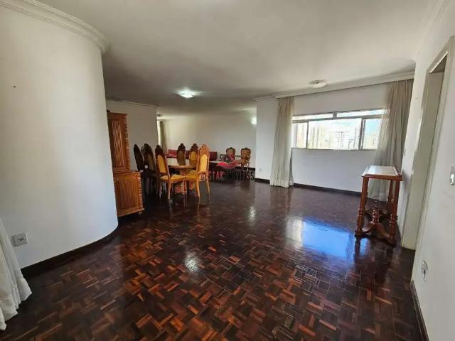 Apartamento para Venda em Uberlândia/MG Nossa Senhora Aparecida 3 Quartos