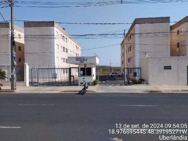 Apartamento para Venda em Uberlândia/MG Residencial Pequis 2 Quartos