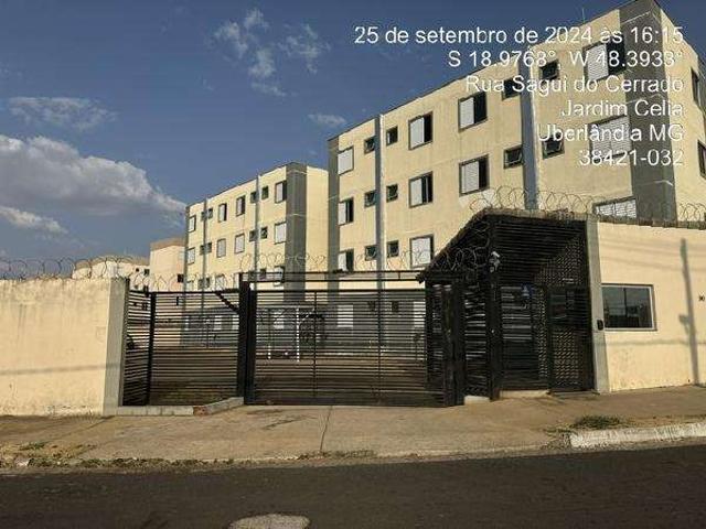 Apartamento para Venda em Uberlândia/MG Residencial Pequis 2 Quartos