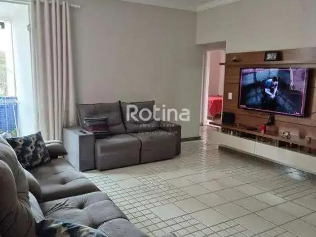 Apartamento para Venda em Uberlândia/MG Santa Maria 3 Quartos