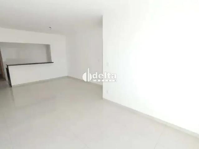 Apartamento para Venda em Uberlândia/MG Santa Mônica 3 Quartos