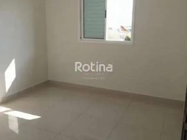 Apartamento para Venda em Uberlândia/MG Santa Mônica 2 Quartos