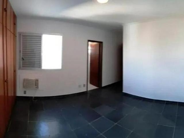Apartamento para Venda em Valinhos, Vila Embaré, 3 dormitórios, 1 suíte, 3 banheiros, 1 vaga