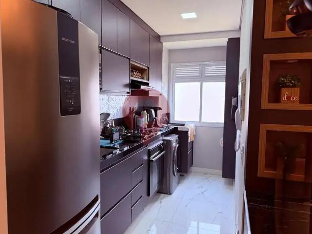 Apartamento para Venda em Valinhos/SP Parque das Colinas 2 Quartos