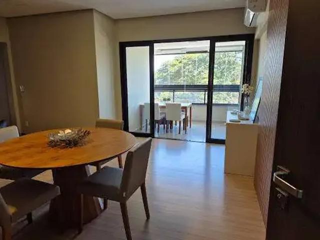 Apartamento para Venda em Valinhos/SP Vila Clayton 3 Quartos