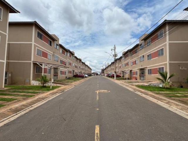 Apartamento para Venda em Valparaíso de Goiás, Ypiranga, 2 dormitórios, 1 banheiro, 1 vaga