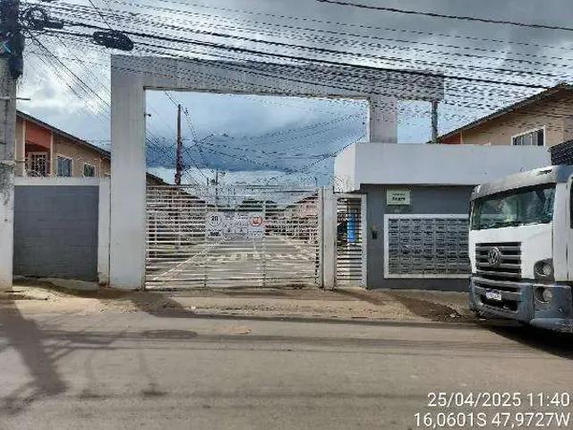 Apartamento para Venda em Valparaíso de Goiás/GO Chácaras Ypiranga 2 Quartos