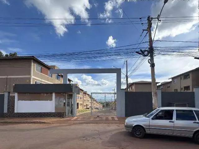 Apartamento para Venda em Valparaíso de Goiás/GO Chácaras Ypiranga 2 Quartos