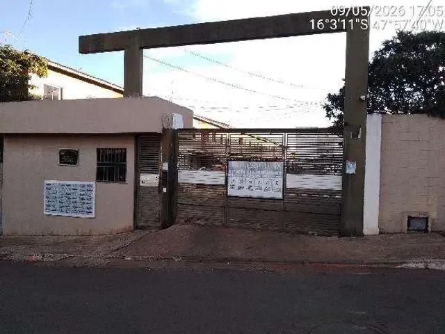 Apartamento para Venda em Valparaíso de Goiás/GO Chácaras Ypiranga 2 Quartos