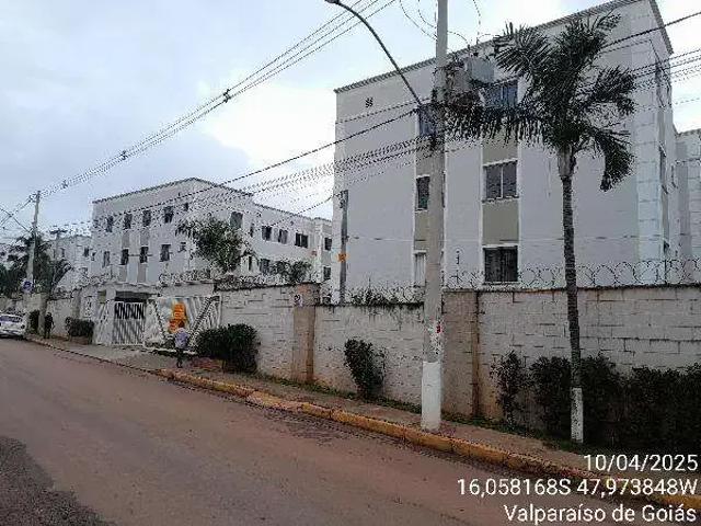 Apartamento para Venda em Valparaíso de Goiás/GO Parque Esplanada II 2 Quartos